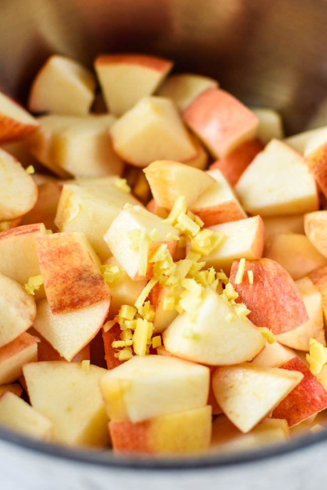 Unsweetened Ginger Pear Cinnamon Applesauce - Project Meal Plan
