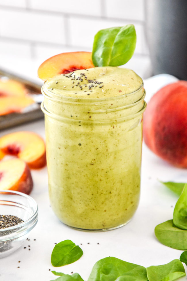 Peaches and Green Protein Smoothie - Project Meal Plan